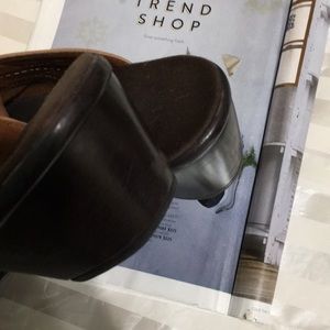 Clarks | Shoes | Clarks Tan Leather Mule | Poshmark
